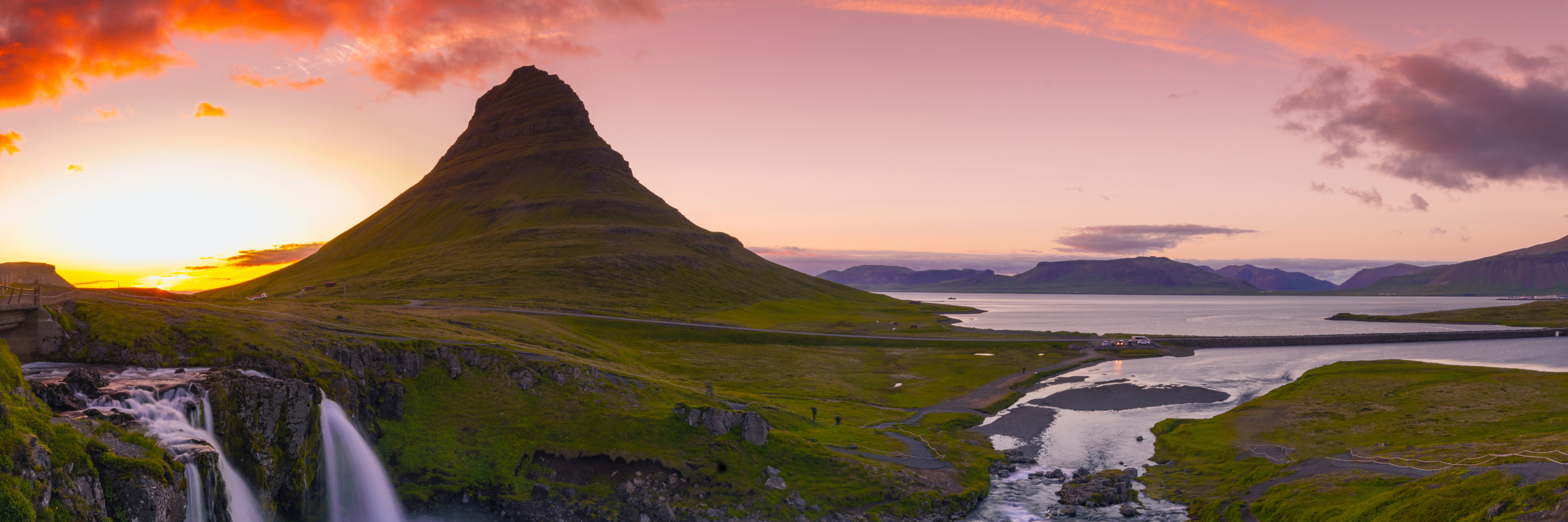 Navigating the Seasons: Your Guide to Summer in Iceland